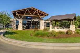 Convenient Locations | R Bank